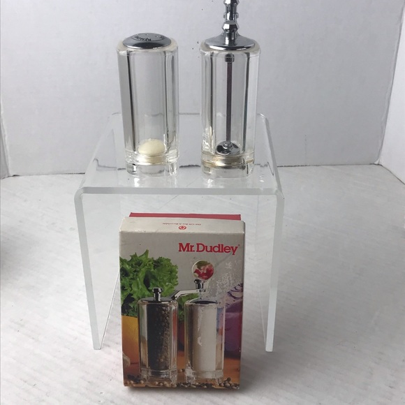 Kitchen | Vtg Mr Dudley Clear Acrylic Lucite Salt Shaker Pepper Grinder ...